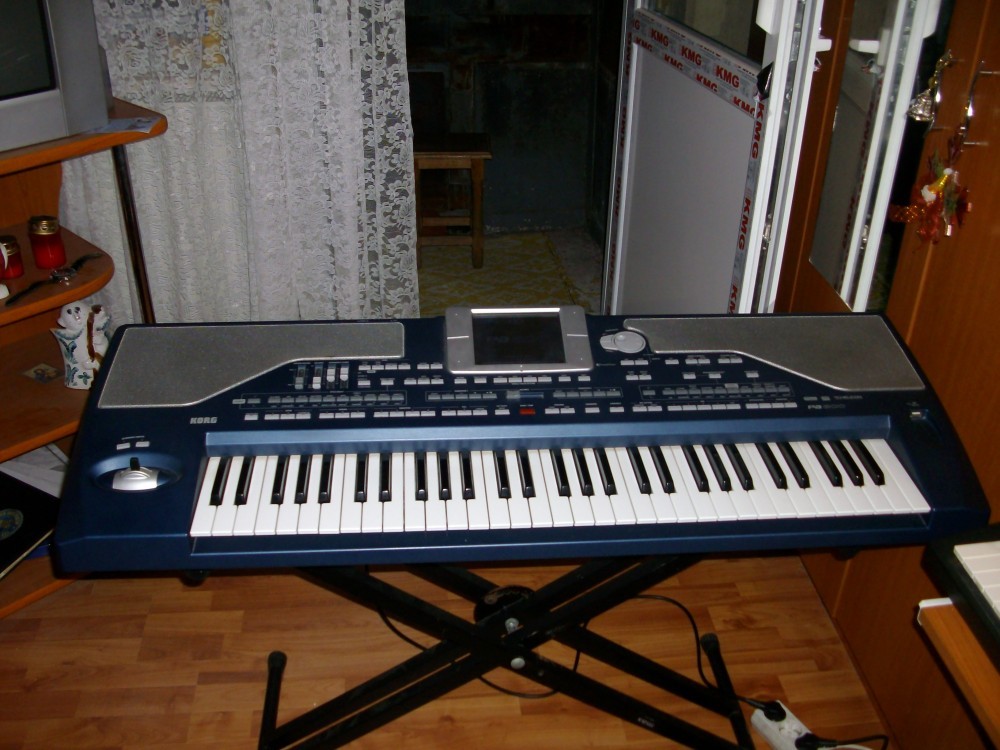 Vand Korg PA-800 - Orga - Okazii